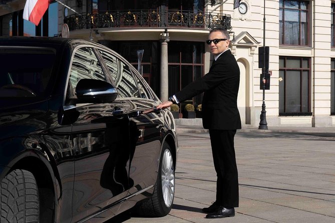 Luxury Warsaw Chopin Airport Transfer by Private Limousine - Inclusions