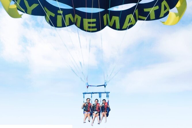 MALTA - Go & Fun Parasailing Free Photos & Videos - Meeting Point and Preparation Tips