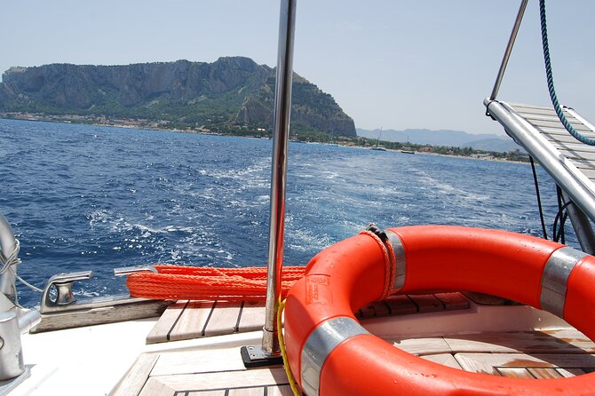 Marine Reserve of Isola Delle Femmine Capo Gallo - How to Get There and Meeting Points