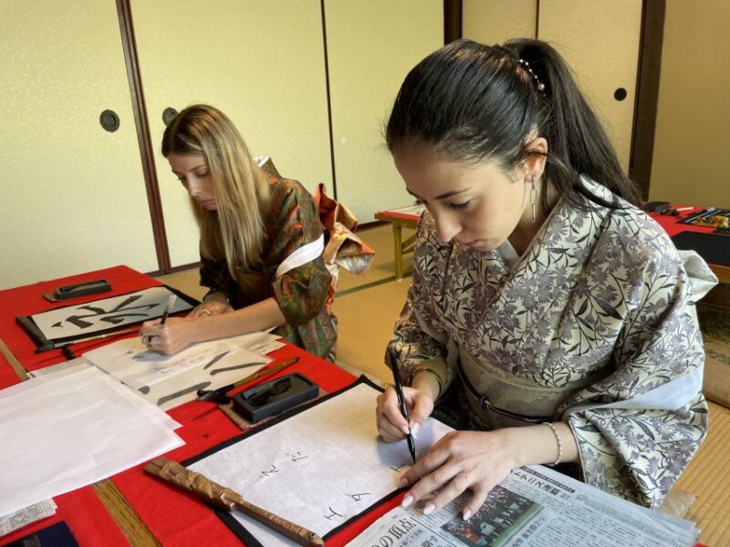 Miyajima: Cultural Experience in a Kimono - Embracing Traditional Japanese Attire