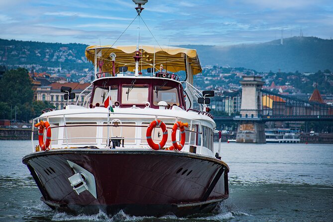 Nighttime Budapest Sightseeing Cruise - Key Sights and Attractions to Watch Out For