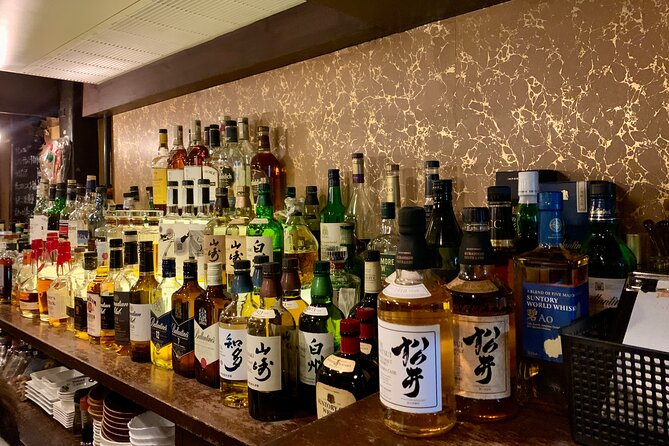 Osaka Nights: Ultimate Pub Bar Crawl With an Expert Local Guide - Discovering Hidden Gems With a Knowledgeable Guide