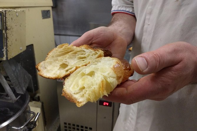 Paris French Baking Class Baguettes and Croissants in a Bakery - Class Details and Features