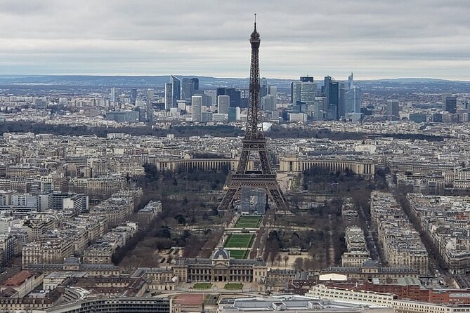 Paris Highlights: Half Day Private Walking Tour - Indulging on the Champs-Élysées