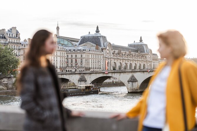 Paris Walking Tour With a Local Guide: Private & 100% Personalized - Exploring the Elegant Pl. Vendôme