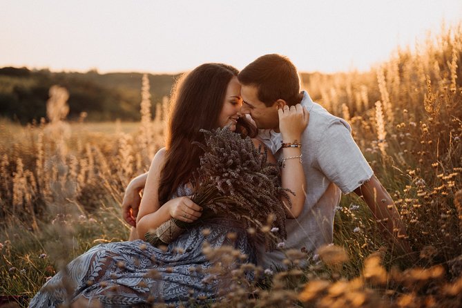 Photographer in Prague - Couple, Engagement & Portrait Photoshoot - Inclusions and Accessibility