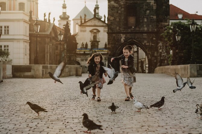 Photographer in Prague, Private Photoshoot - Meeting Point and Schedule