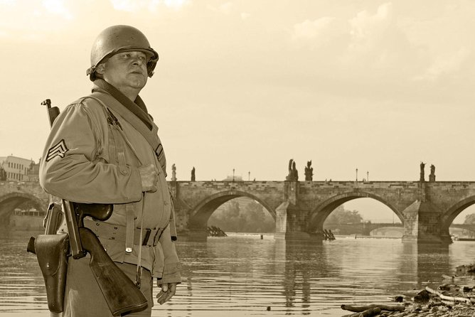 Prague Communism and World War II Walking Tour - The Start of the Journey: Meeting Point and Expectations