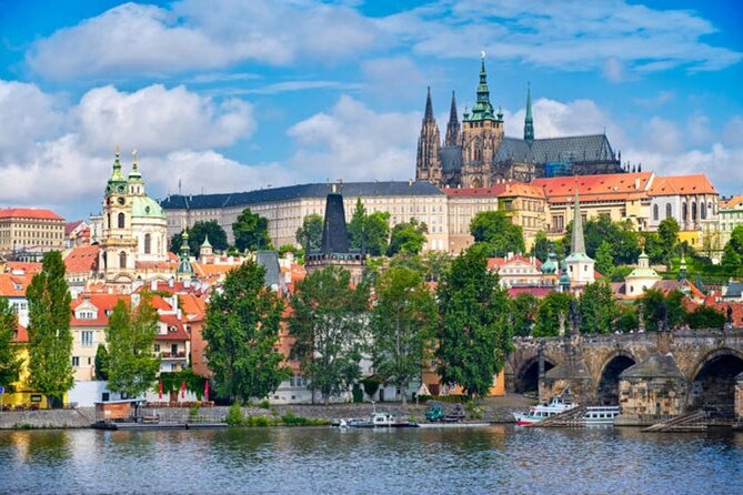 Prague Small-Group Day Trip From Vienna - Transportation and Comfort