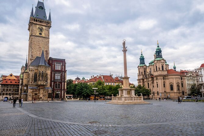 Prague Walking Tour of Old Town, Charles Bridge and Prague Castle - Traveler Experience and Recommendations