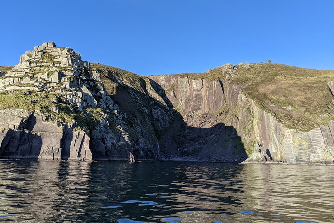Private 1-Hour Guided Boat Tour in Dingle Peninsula - Logistics and Meeting Point
