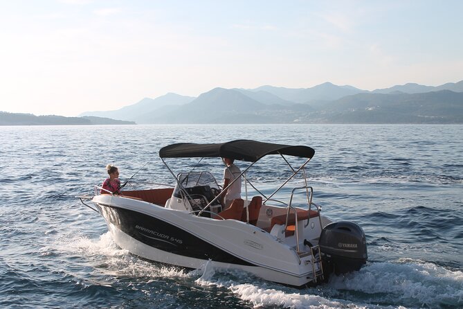 Private 4h Boat Tour Elaphite Islands With Barracuda 545 - Meeting and Pickup