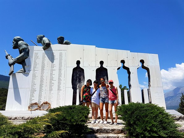 Private Delphi and Thermopylae Full Day Tour From Athens - Discovering the Thermopylae Battlefield
