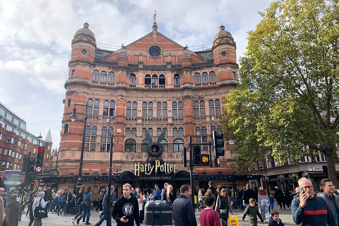 Private Guided Tour of Harry Potter Locations - English/ Italian - Meet Your Guide