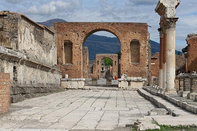 Private Shore Excursion From Naples to Pompeii, Sorrento and Positano - Inclusions and Logistics