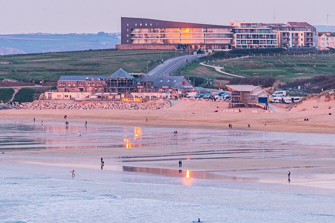 Private Surfing Lesson - Facilities at Fistral Beach Surf School
