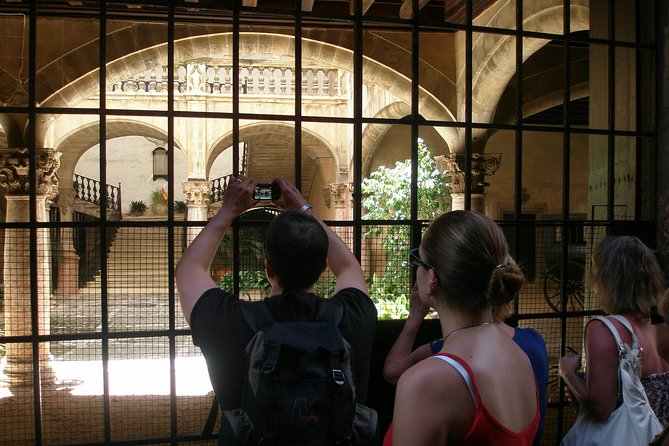 Private Tour: Palma De Mallorca Old Town - Exploring Palma Cathedral