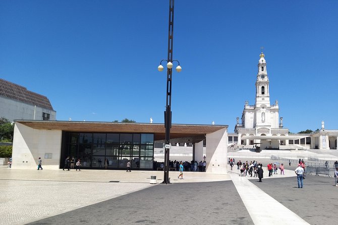 Private Tour to Fátima Sanctuary and the Little Shepherds Houses - Customization and Extras