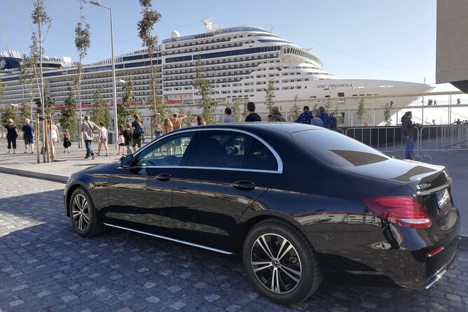 Private Transfer From Airport to Lisbon (Unlimited Waiting Time) - Pickup and Drop-off Details