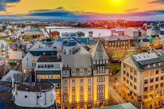 Reykjavik International Airport Transfer Review - Passenger Capacity and Luggage