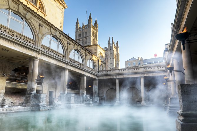 Roman Baths Entry and Walking Tour With Blue Badge Tour Guide - Meeting and Logistics