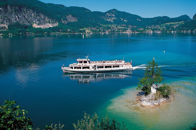 Salzburg and Alpine Lakes Tour From Vienna - Scenic Stops Along the Alpine Lakes