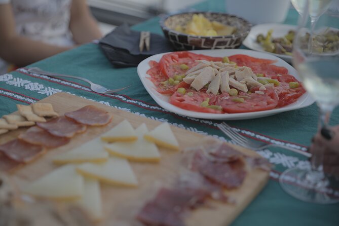 San Sebastian Private Sailing at La Concha Beach & Pasai Donibane - Culinary Delights and Local Specialties