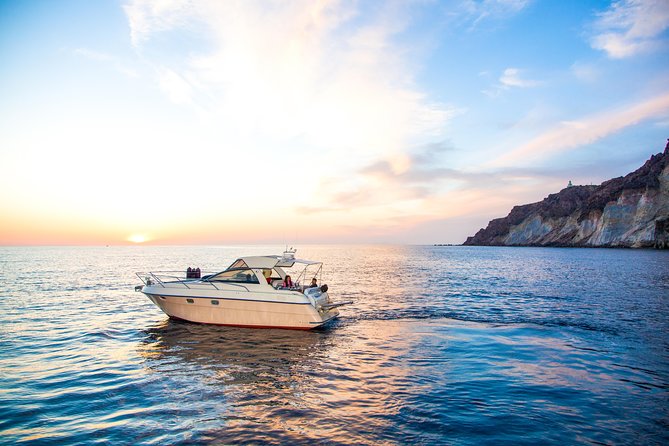 Santorini 5-Hour Private Cruise Review - Indulging in the Culinary Delights of the Cruise