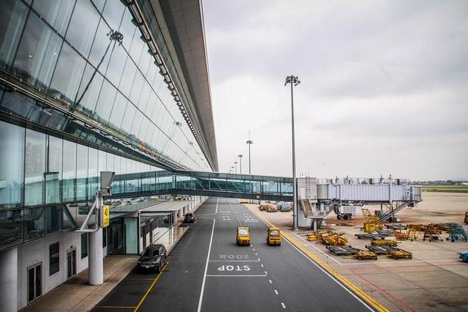 Shared Departure Transfer: Osaka City to Osaka Itami Airport - Customer Reviews