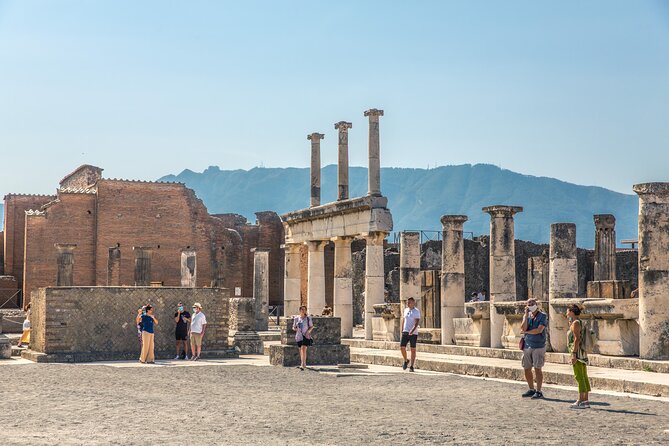 Skip-the-Line Pompeii Guided Tour Review - Guided Experience in Pompeii