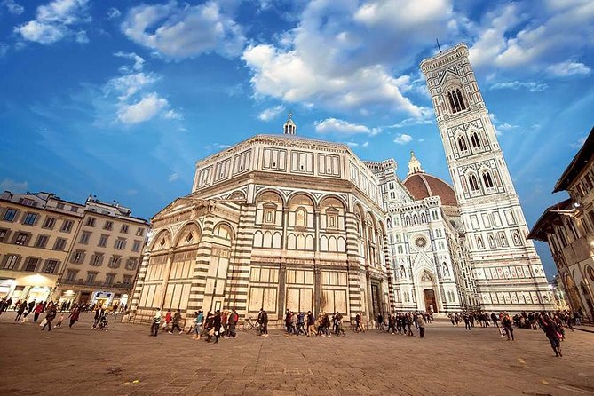 Skip the Line: Uffizi Small Group and Walking Tour of Florence - Guided Walking Tour of Florence