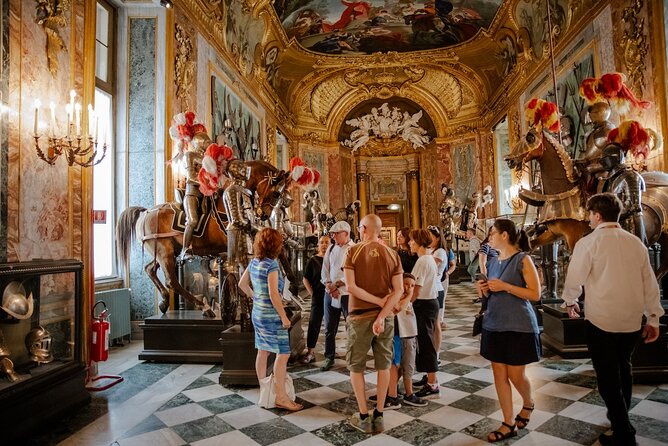 Small-group Royal Palace Skip-the-line Tour Review - Meeting and Pickup Details