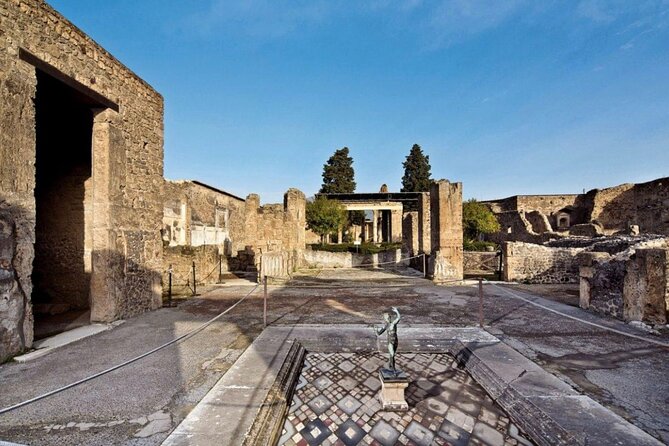 Sorrento Private Tour From Naples Train Station With Pompeii and Positano - Visiting Pompeii: Exploring the Ruins