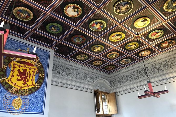 Stirling Castle and Loch Lomond Full-Day Private Tour in a Premium Minivan - Enjoy Comfort and Convenience With Private Luxury Transportation