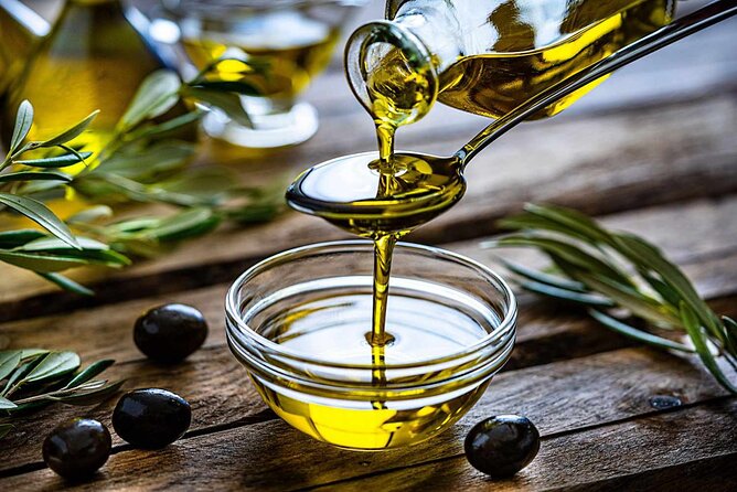 Stories of Food and Culture of the Old Town of Corfu Tour - Exploring the Old Town of Corfu