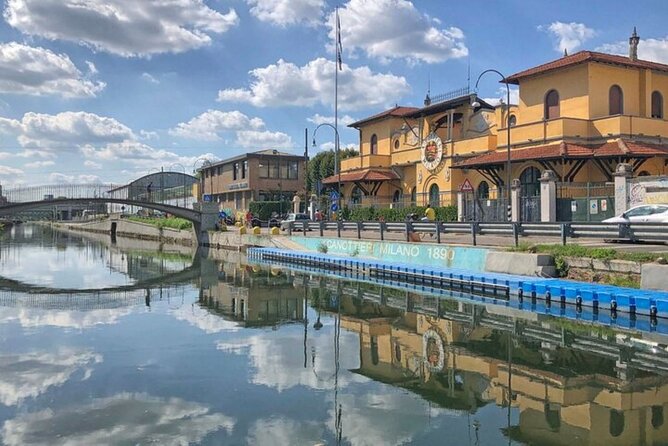 Sunset Navigli Boat Tour in Milan With Optional Aperitivo - Historical Significance of the Navigli Canals