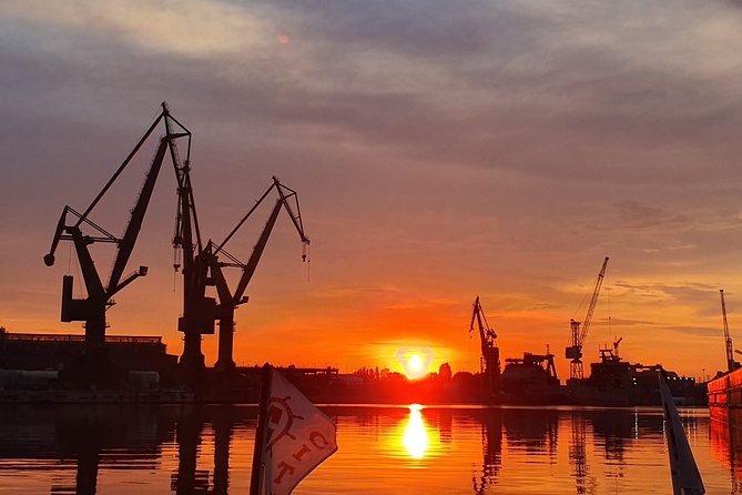 Sunset on the Shipyard and Old Town Evening Cruise - Exploring Gdansks Iconic Shipyard and Old Town