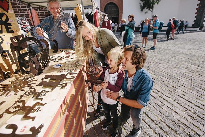 Teguise Market and La Graciosa Island Tour - Discovering Local Crafts and Produce