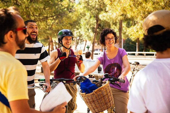 The Beauty of Madrid by Bike: Private Tour - Exploring Landmarks Along the Manzanares River