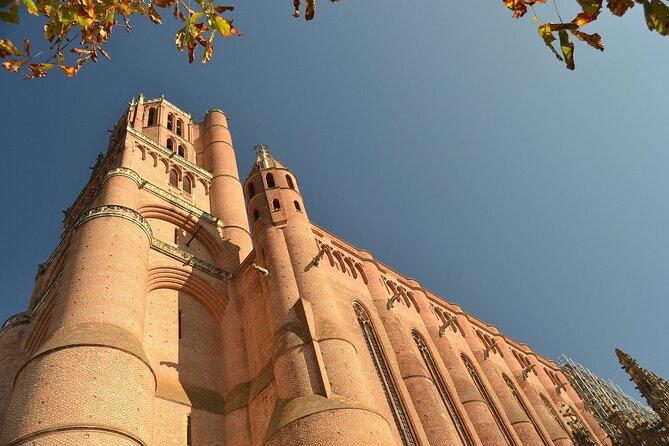Toulouse: Albi and Cordes/Ciel Day Trip With Audio Guides - Marveling at the Sainte-Cécile Cathedral