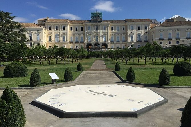 Tour at the Royal Palace of Portici and the Golden Mile - Taking in the Rich History and Architecture