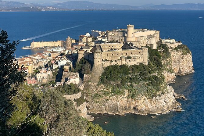 Tourist Boat Tour of the Gaeta Peninsula - Meeting Point and Accessibility