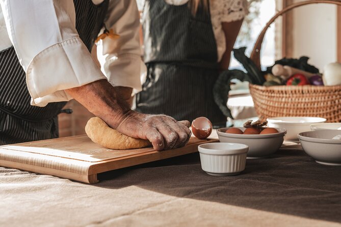 Traditional Farmhouse Cooking Experience in Lucca With Lunch or Dinner - The Cooking Curriculum and Menu
