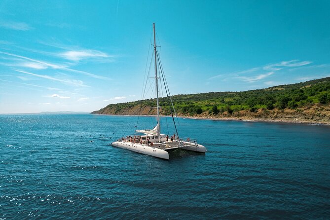 VIP Catamaran 4 Hour Activity With Snorkeling in Bulgaria - Itinerary and Activities