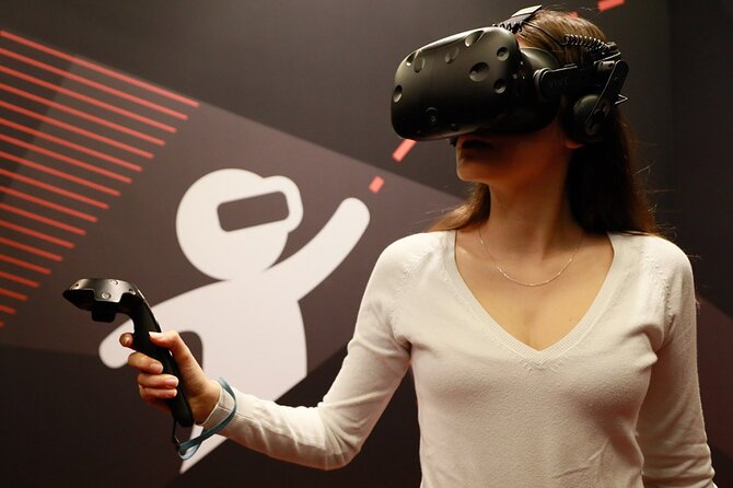 Virtual Room Paris - 1st Virtual Reality Team Experience - Exploring the Game Types
