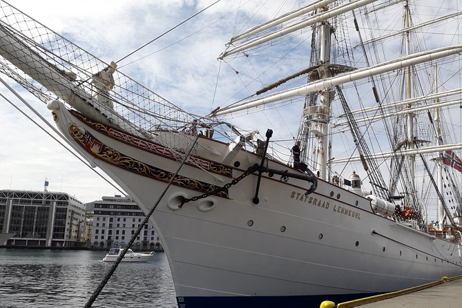 Walking Tour: Medieval Spirit of Bergen - Pricing and Group Details