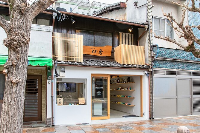 Zen Garden Making and Matcha Tasting in Handmade Pottery Shop - Matcha Tasting and Japanese Sweets