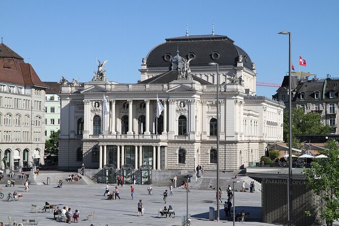 Zurich Highlights City Tour With Lake Cruise - Tour Accessibility and Requirements