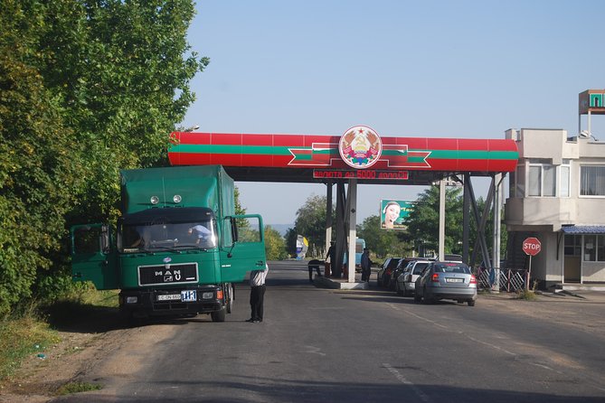 1 DAY: Transnistria Tour From Chisinau With Local Guide - Exploring Soviet-Era Sites and Culture