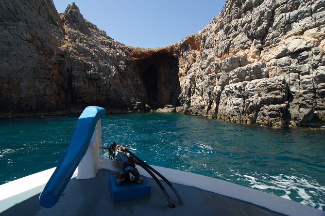 3 Hour Fishing and Swimming Boat Experience in Schisma Eloundas - Meeting and Pickup Details for the Boat Tour